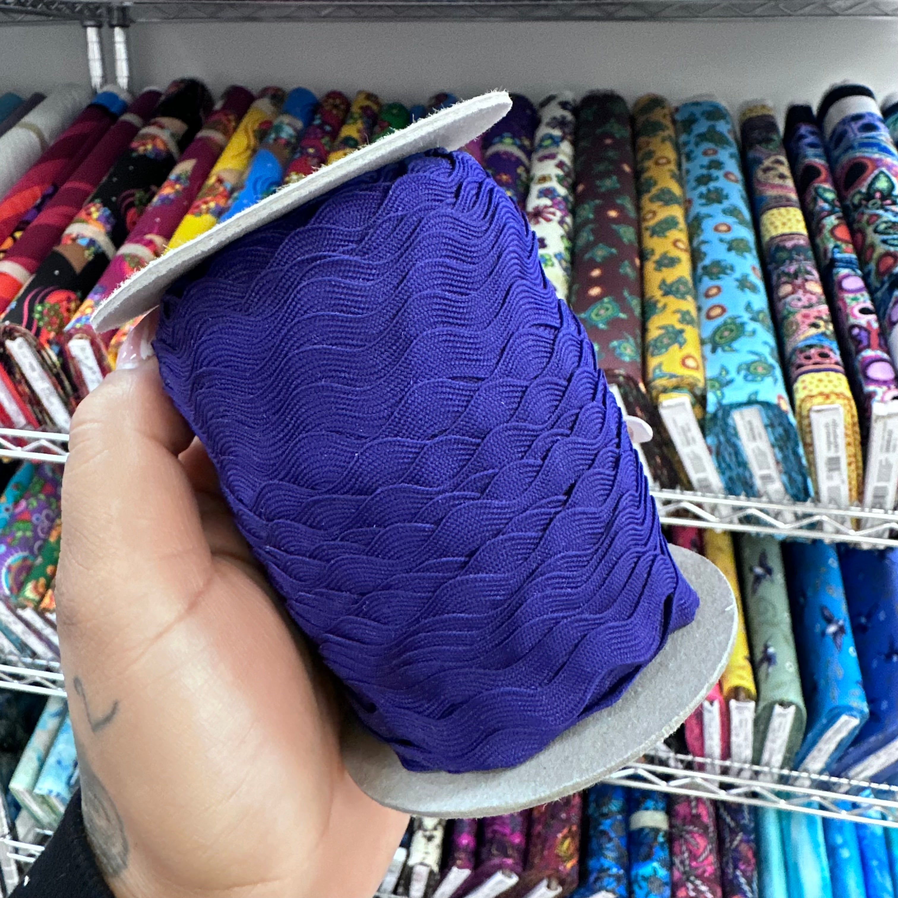 (Per/Meter) 15mm Dark Purple Ric Rac 8254-024 – 4 Generations Creations